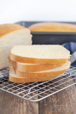 Homemade Amish White Bread Recipe - Amanda's Cookin'