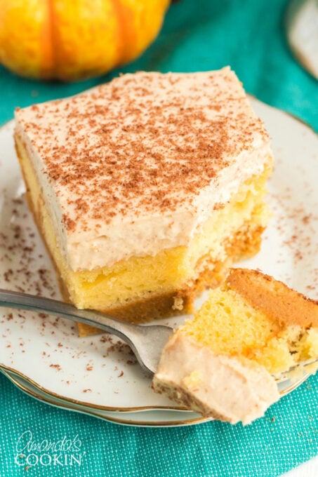 Pumpkin Magic Cake - Amanda's Cookin' - Cake & Cupcakes