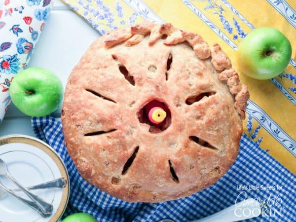 Homemade Apple Pie Recipe: make apple pie from scratch