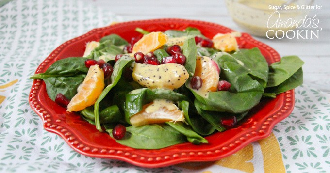 Pomegranate Clementine Spinach Salad: a gorgeous salad for winter