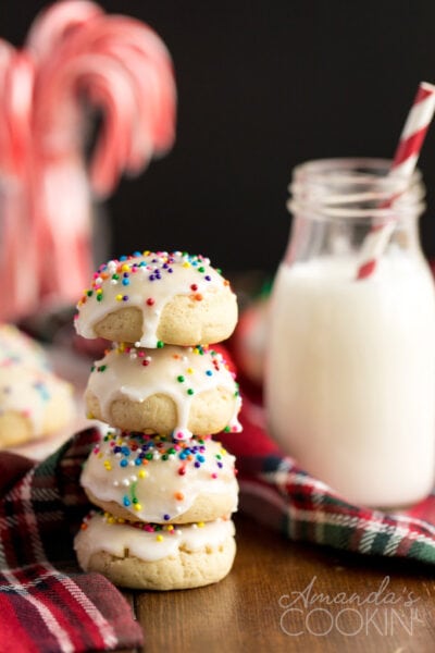 Anise Cookies (Italian Anisette) - Amanda's Cookin' - Cookies