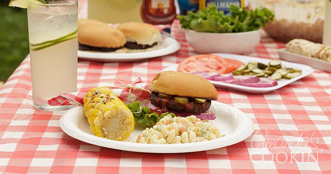 Backyard Barbecue: tips, tricks and recipes for summer