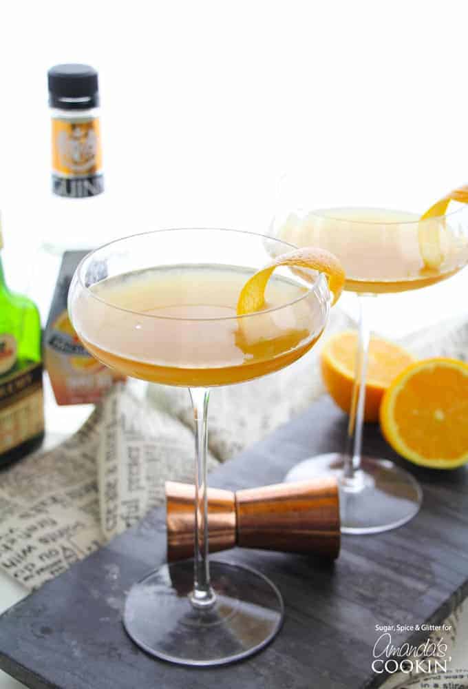 Sidecar Cocktail: a citrusy, slightly sour cocktail recipe