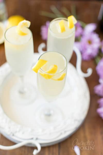 French 75: a brunch cocktail with champagne and gin