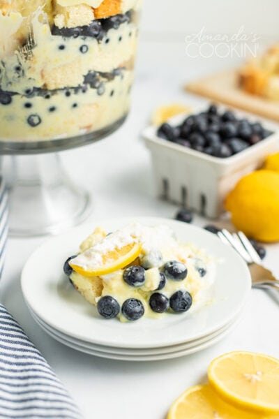 Lemon Blueberry Trifle Recipe - Amanda's Cookin' - Trifles & Parfaits