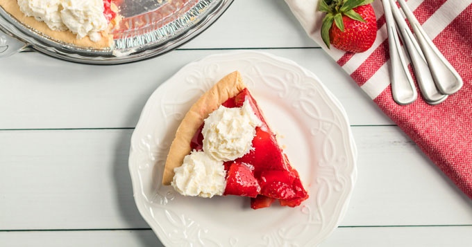 Strawberry Pie - pie recipe with jello - Amanda's Cookin'
