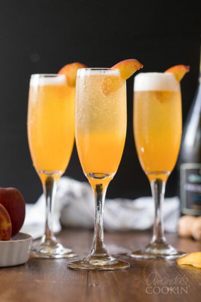 Bellini - How to Make a Peach Bellini - Amanda's Cookin'