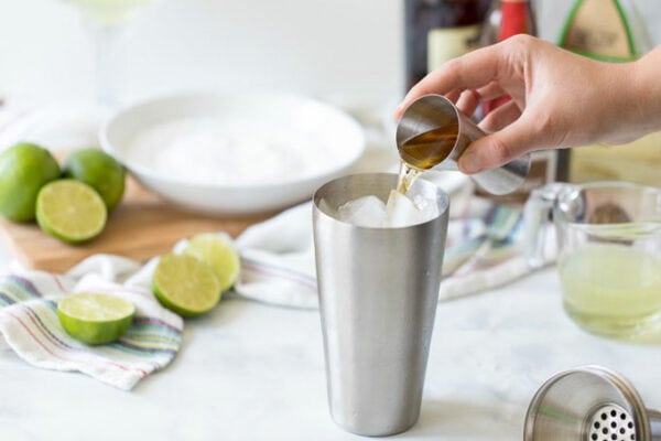 Margarita Recipe - classic on the rocks - Amanda's Cookin'