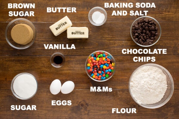 Chocolate Chip M&M Cookies Recipe - Amanda's Cookin'