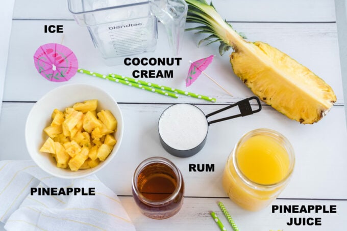 Pina Colada Recipe - Amanda's Cookin' - Cocktails