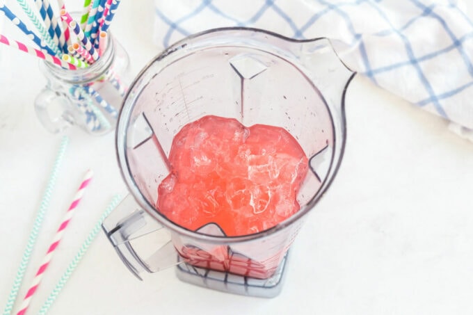 Slushies & Slushie Floats - Amanda's Cookin' - Ice Cream & Frozen Treats