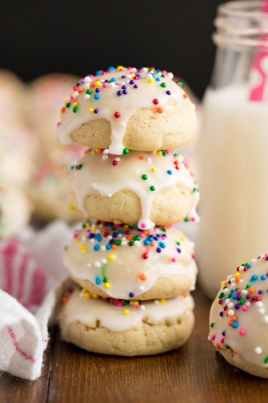 Anise Cookies (Italian Anisette) - Amanda's Cookin' - Cookies