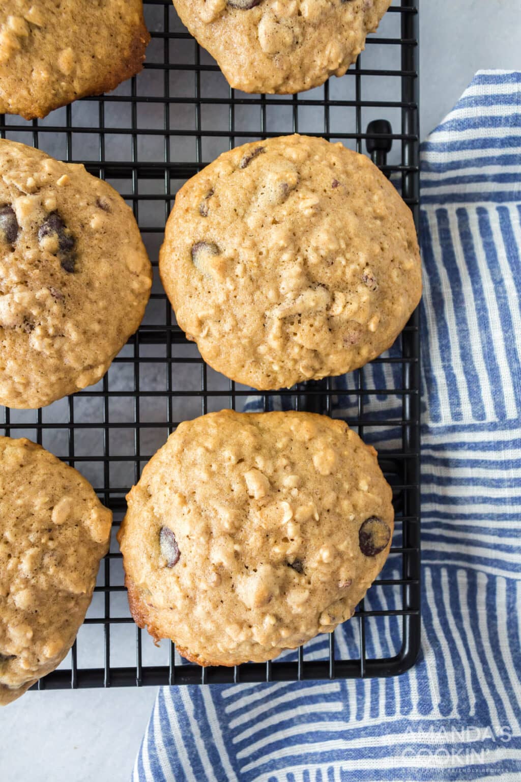 Oatmeal Cookies - Amanda's Cookin' - Cookies, Brownies, & Bars
