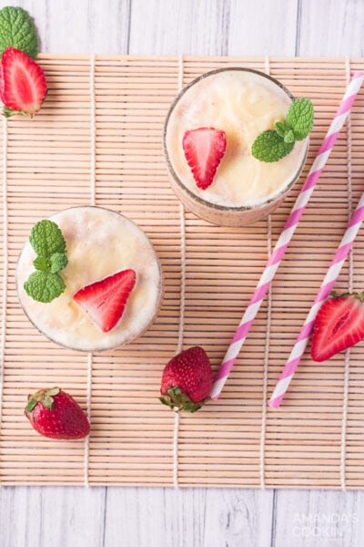 Strawberry Banana Fizzy Float - Amanda's Cookin' - Ice Cream & Frozen ...