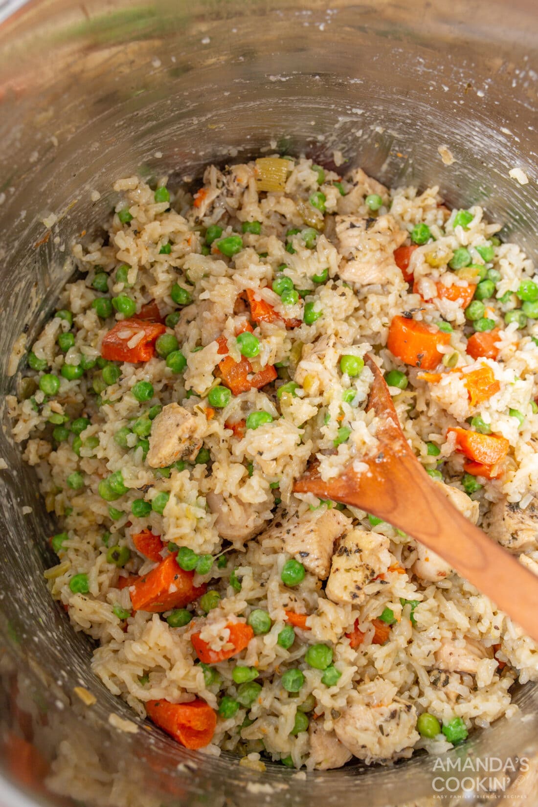 Instant Pot Chicken and Rice - Amanda's Cookin' - Instant Pot