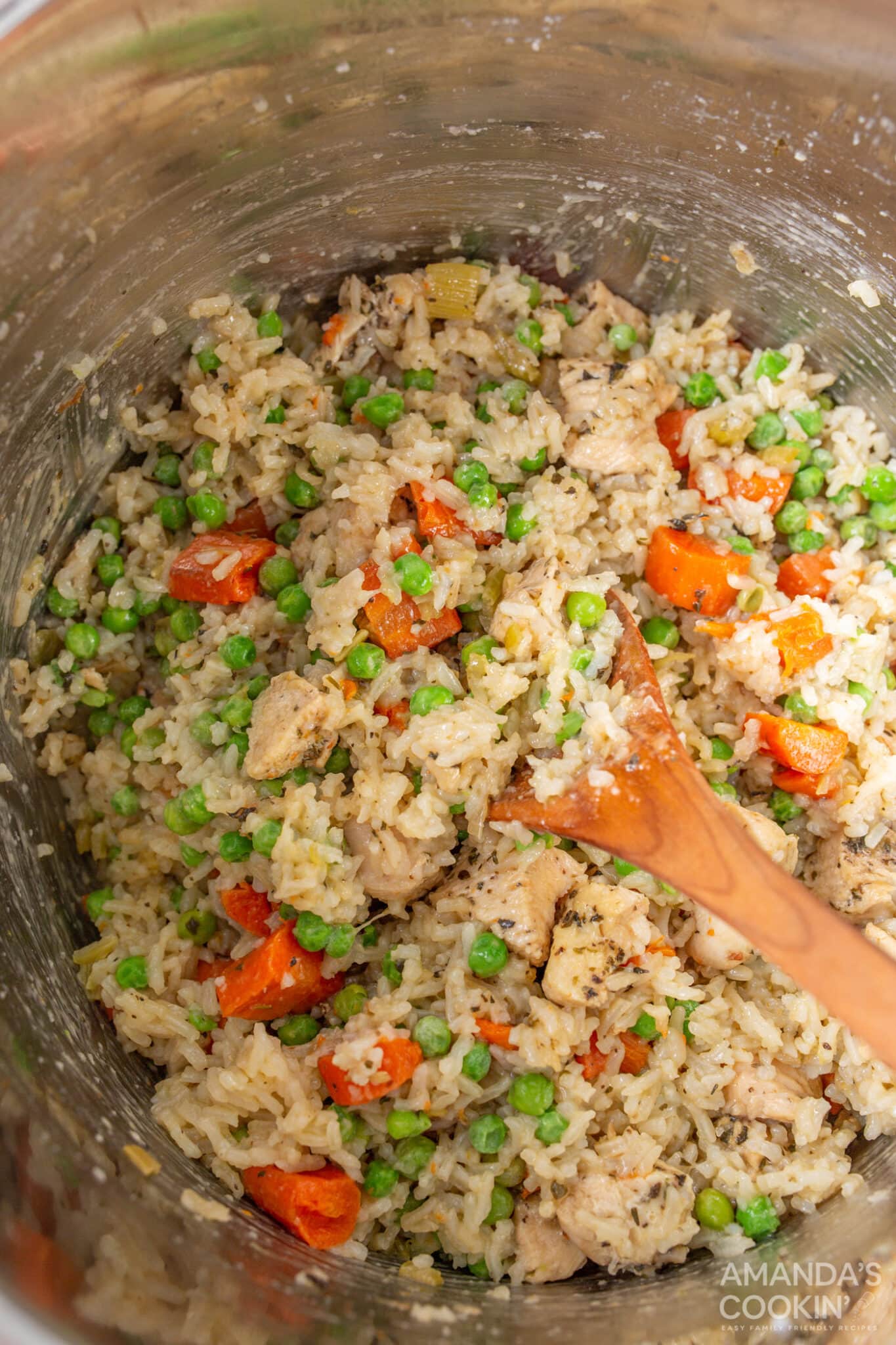Instant Pot Chicken and Rice - Amanda's Cookin' - Instant Pot