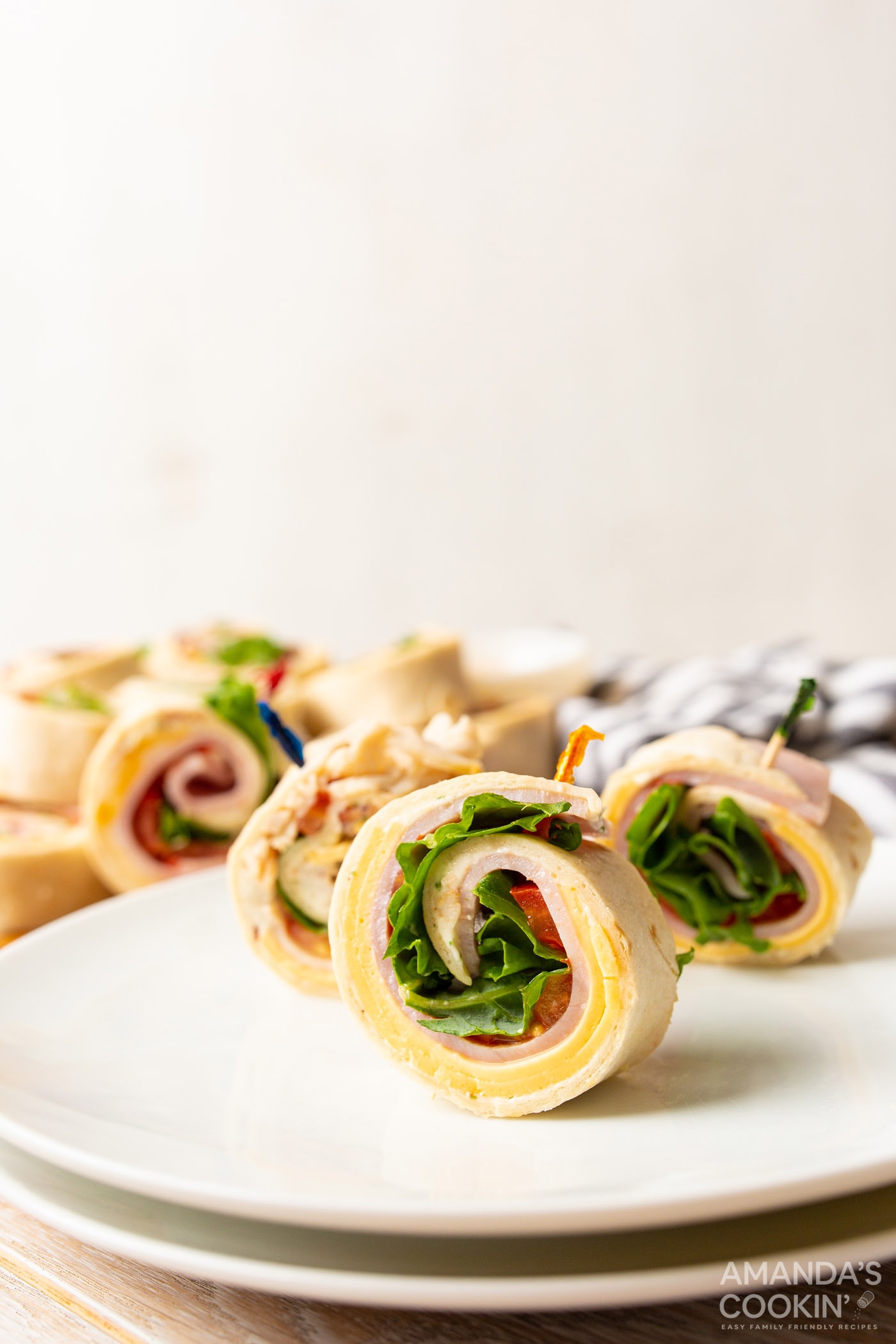 Pinwheel Sandwiches - Amanda's Cookin' - Apps & Finger Foods