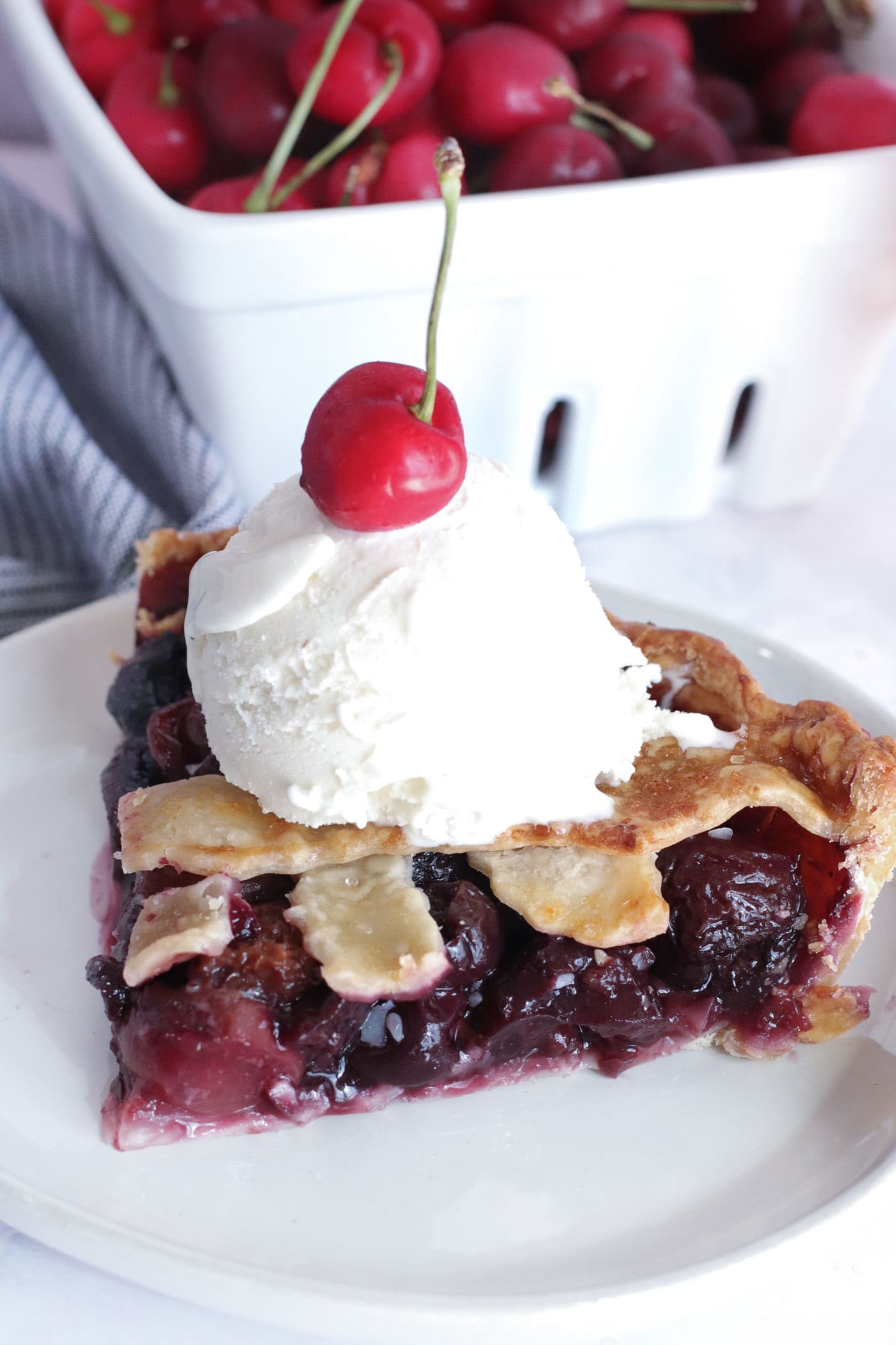 Cherry Pie - Amanda's Cookin' - Pies & Tarts