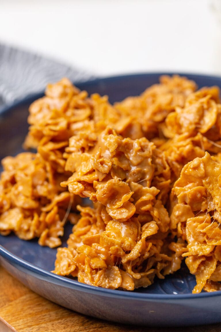 No Bake Peanut Butter Cornflake Cookies - Amanda's Cookin' - Cookies ...