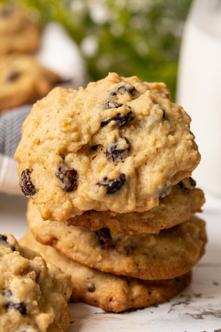 Oatmeal Raisin Cookies - Amanda's Cookin' - Cookies, Brownies, & Bars
