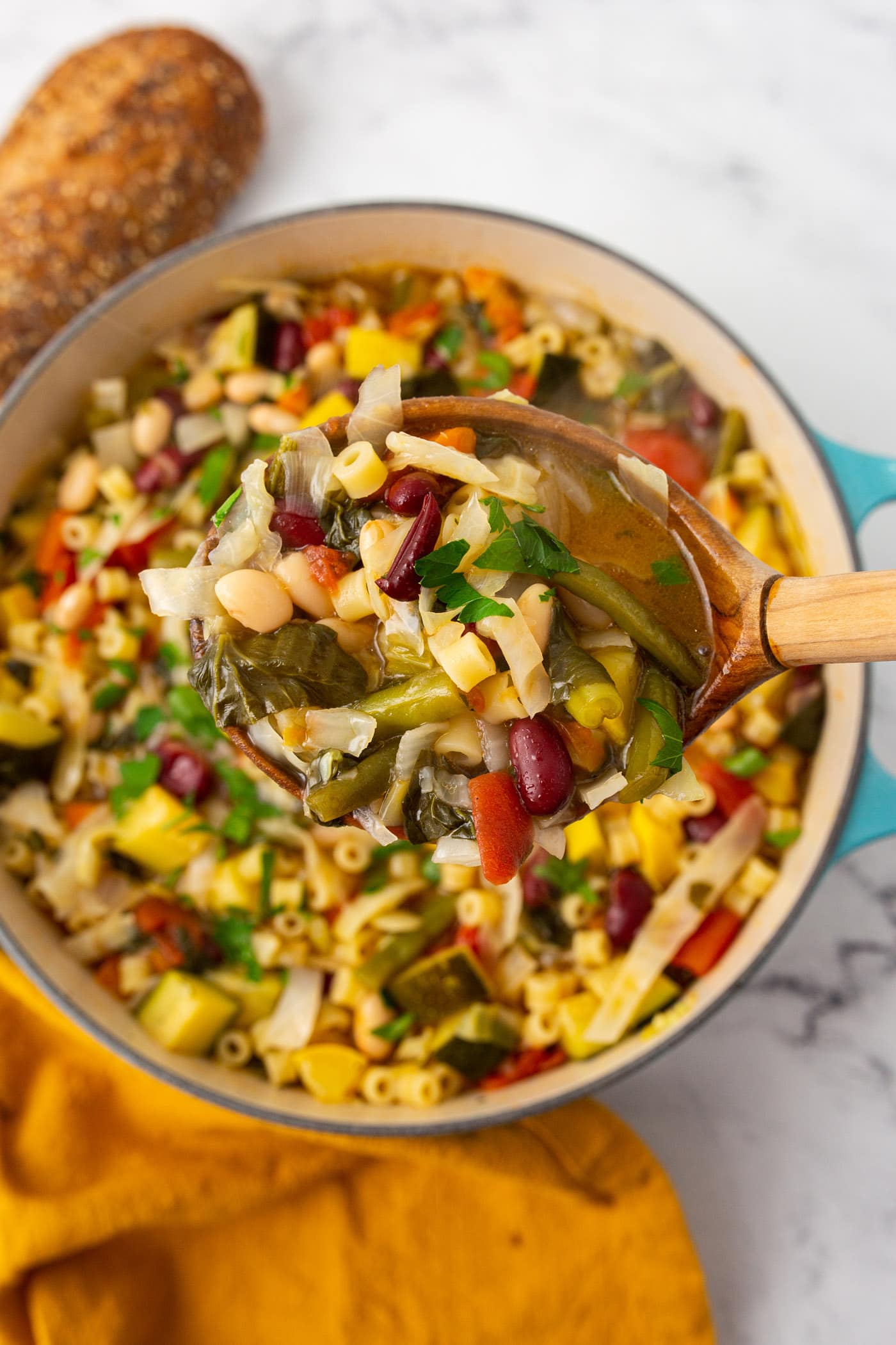 Minestrone Soup - Amanda's Cookin' - Meatless & Vegetarian