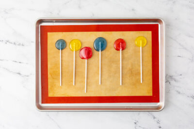 Homemade Lollipops - Amanda's Cookin'