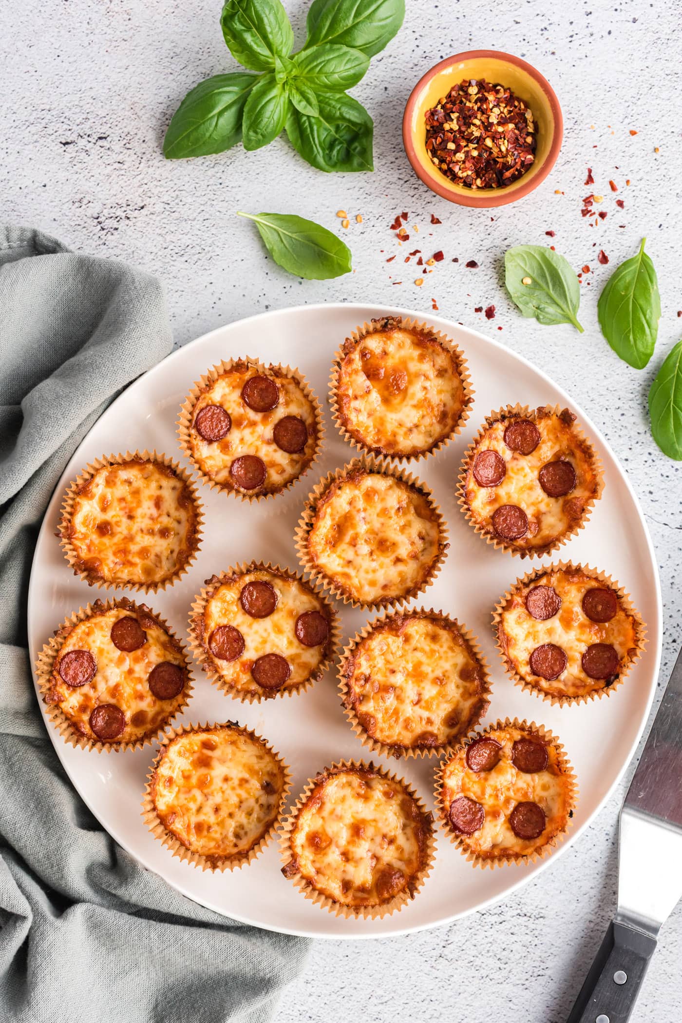 Cauliflower Mini Pizzas - Amanda's Cookin' - Low Carb