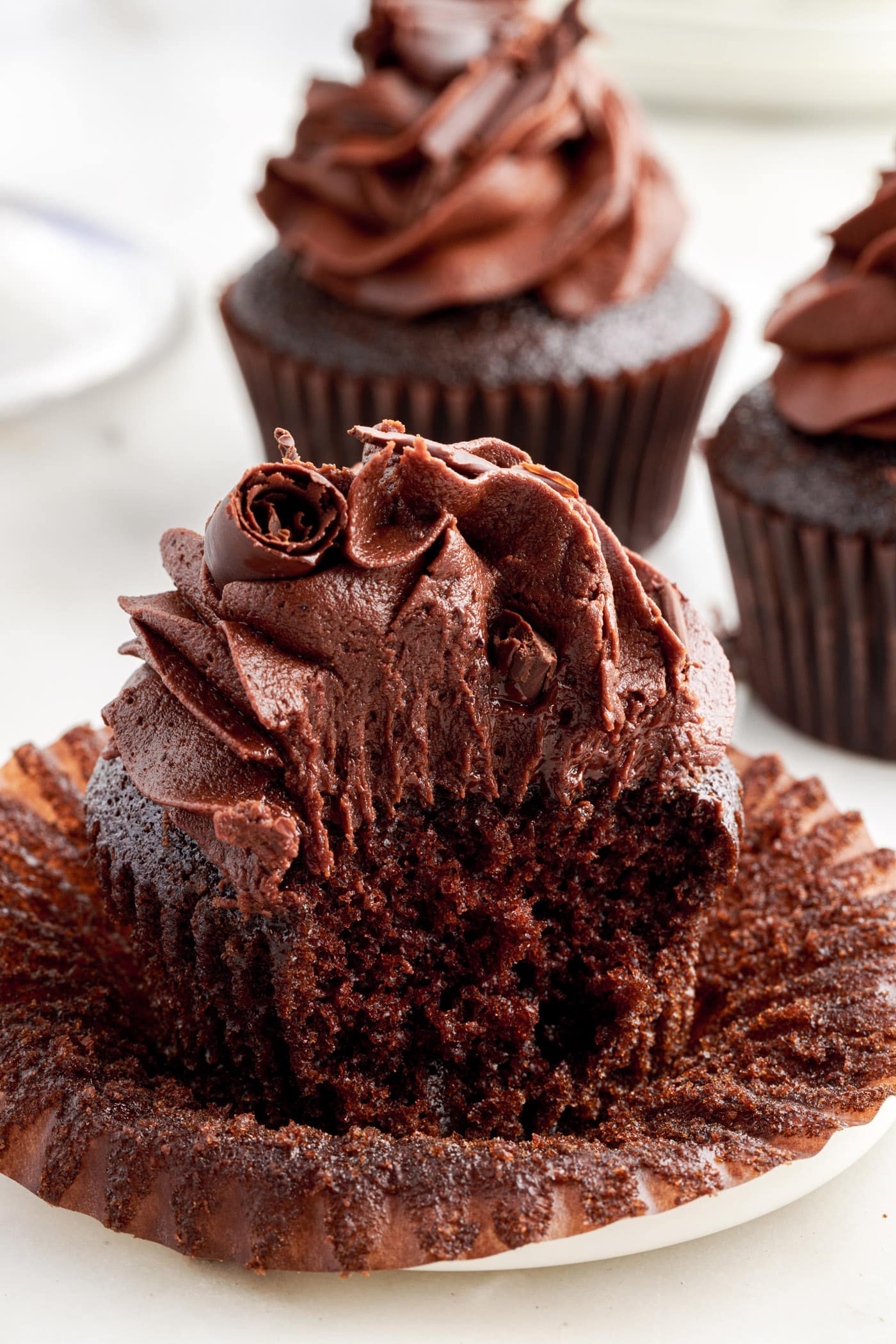 Double Chocolate Cupcakes - Amanda's Cookin' - Cake & Cupcakes
