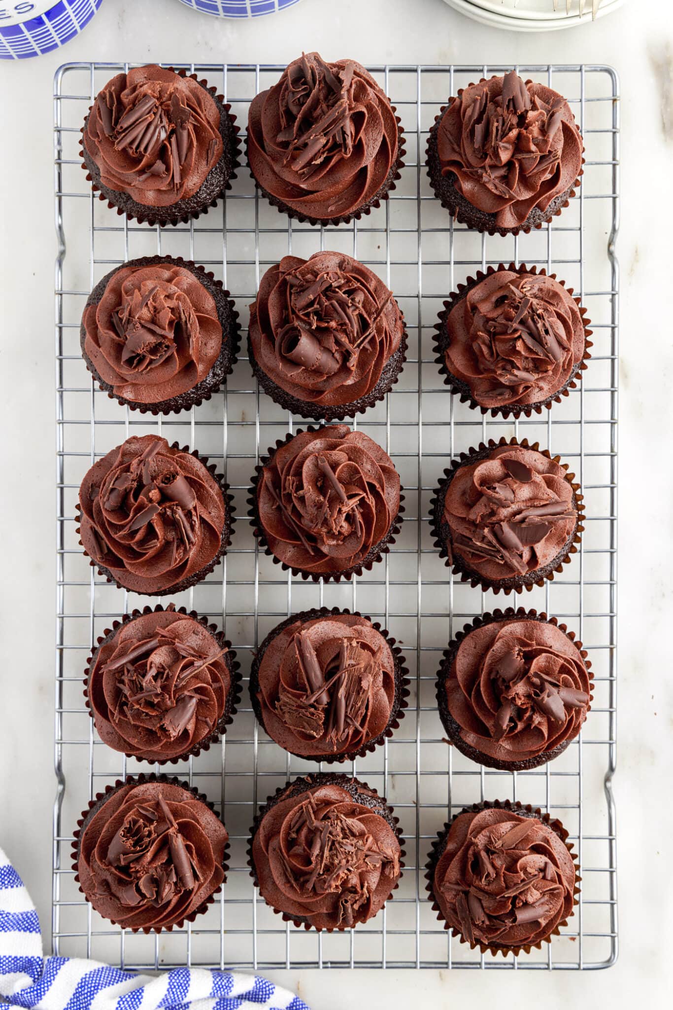 Double Chocolate Cupcakes - Amanda's Cookin' - Cake & Cupcakes