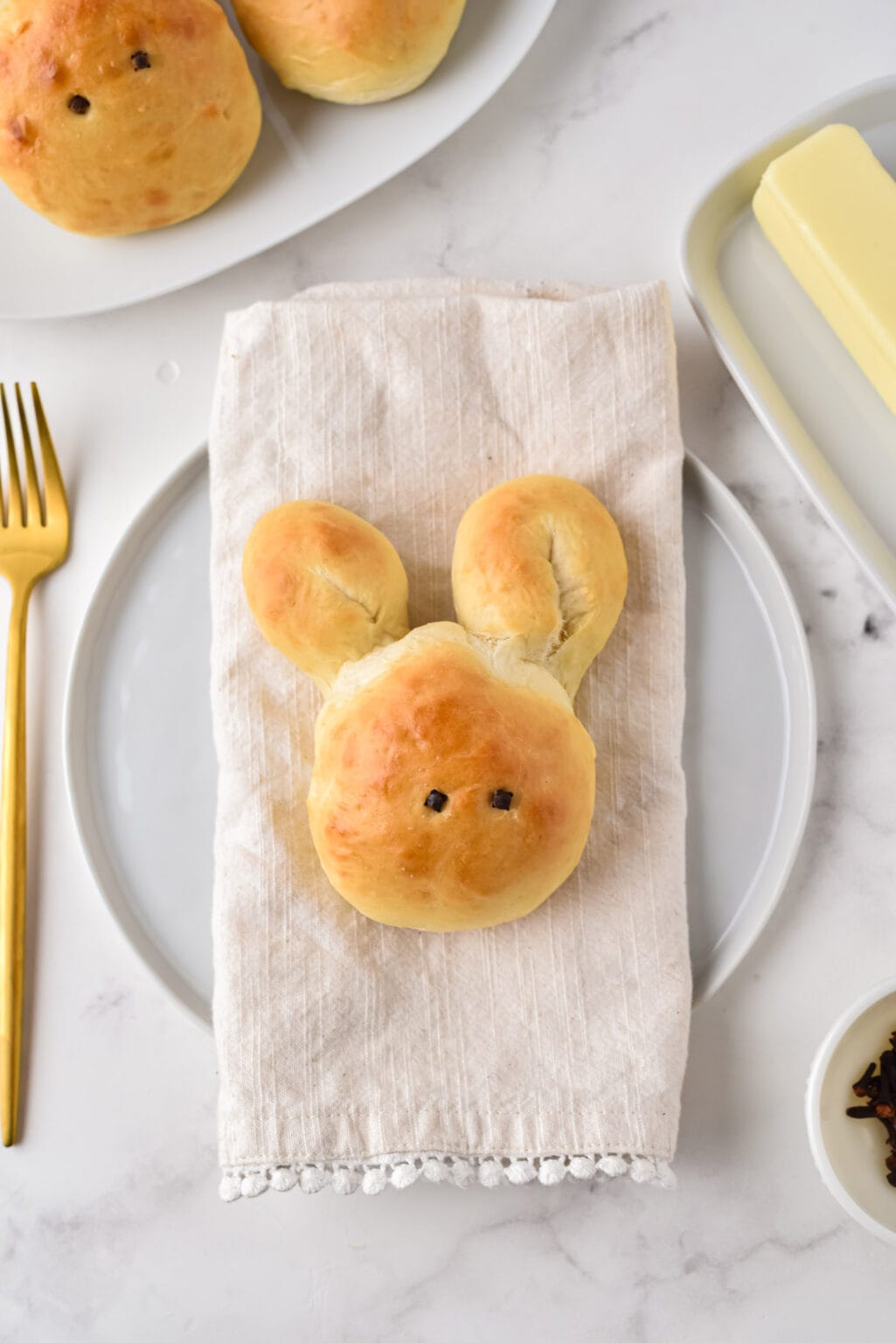 Bunny Rolls - Amanda's Cookin' - Biscuits & Rolls