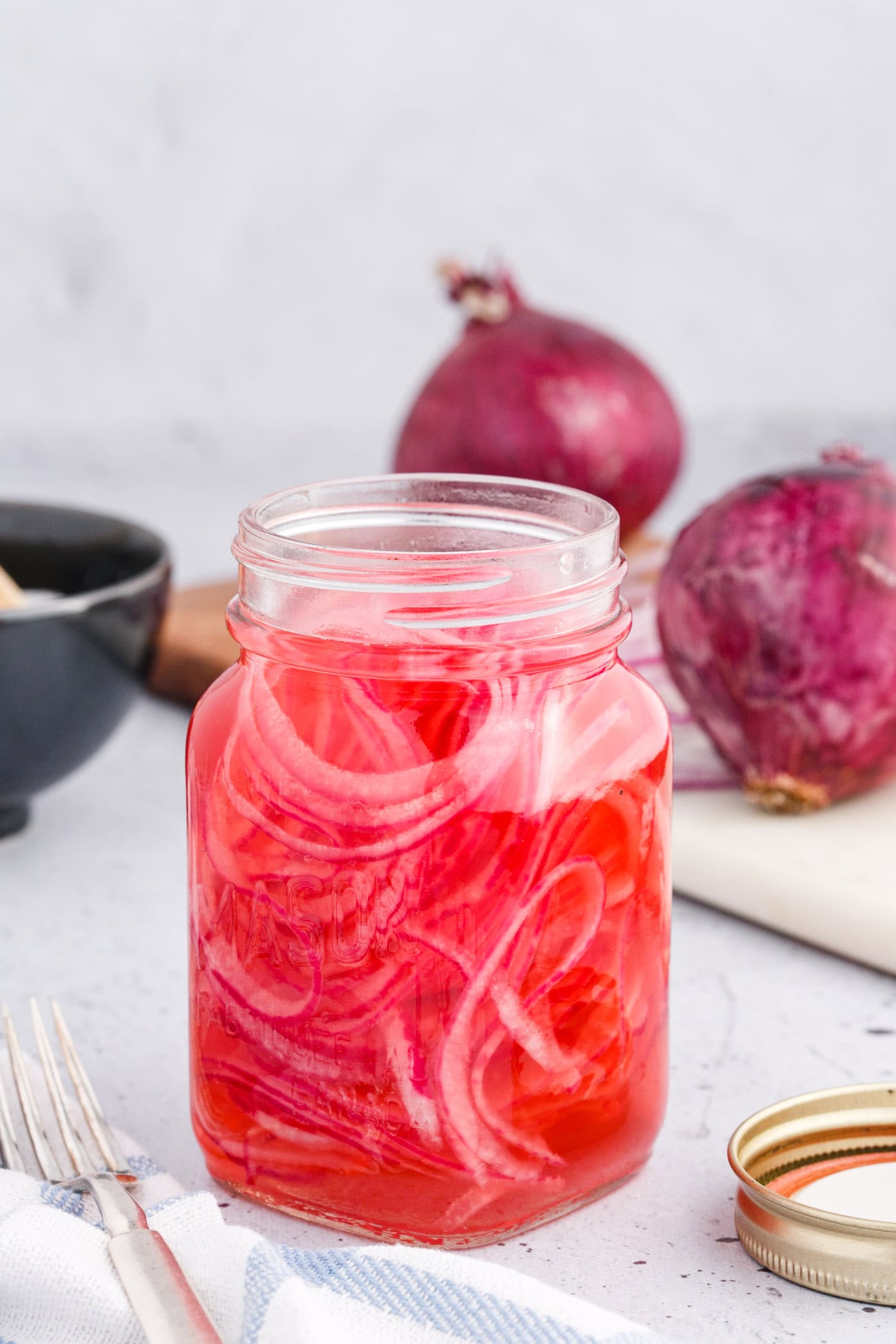 Pickled Onions - Amanda's Cookin' - Condiments