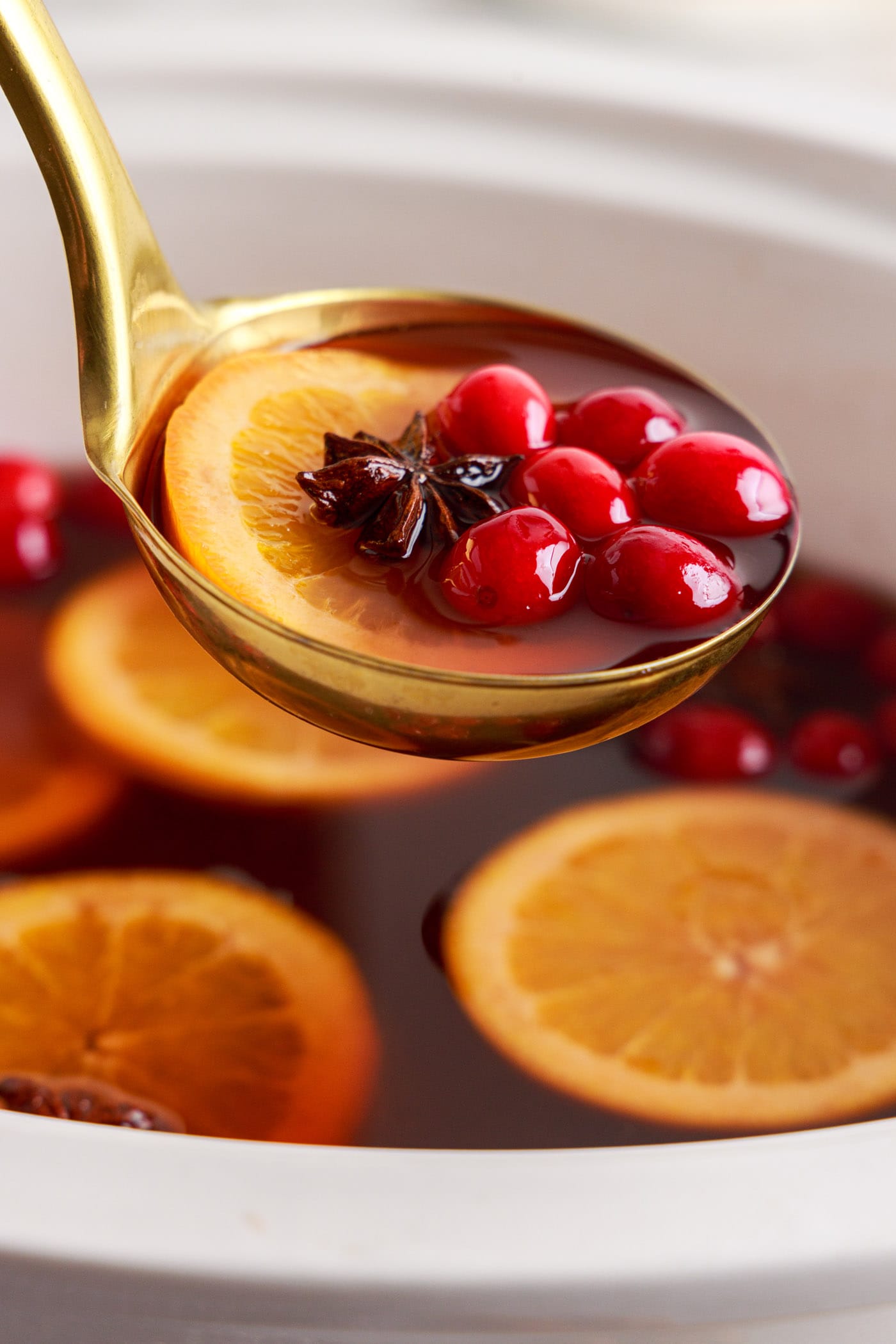 Hot Cranberry Punch - Amanda's Cookin' - Drinks