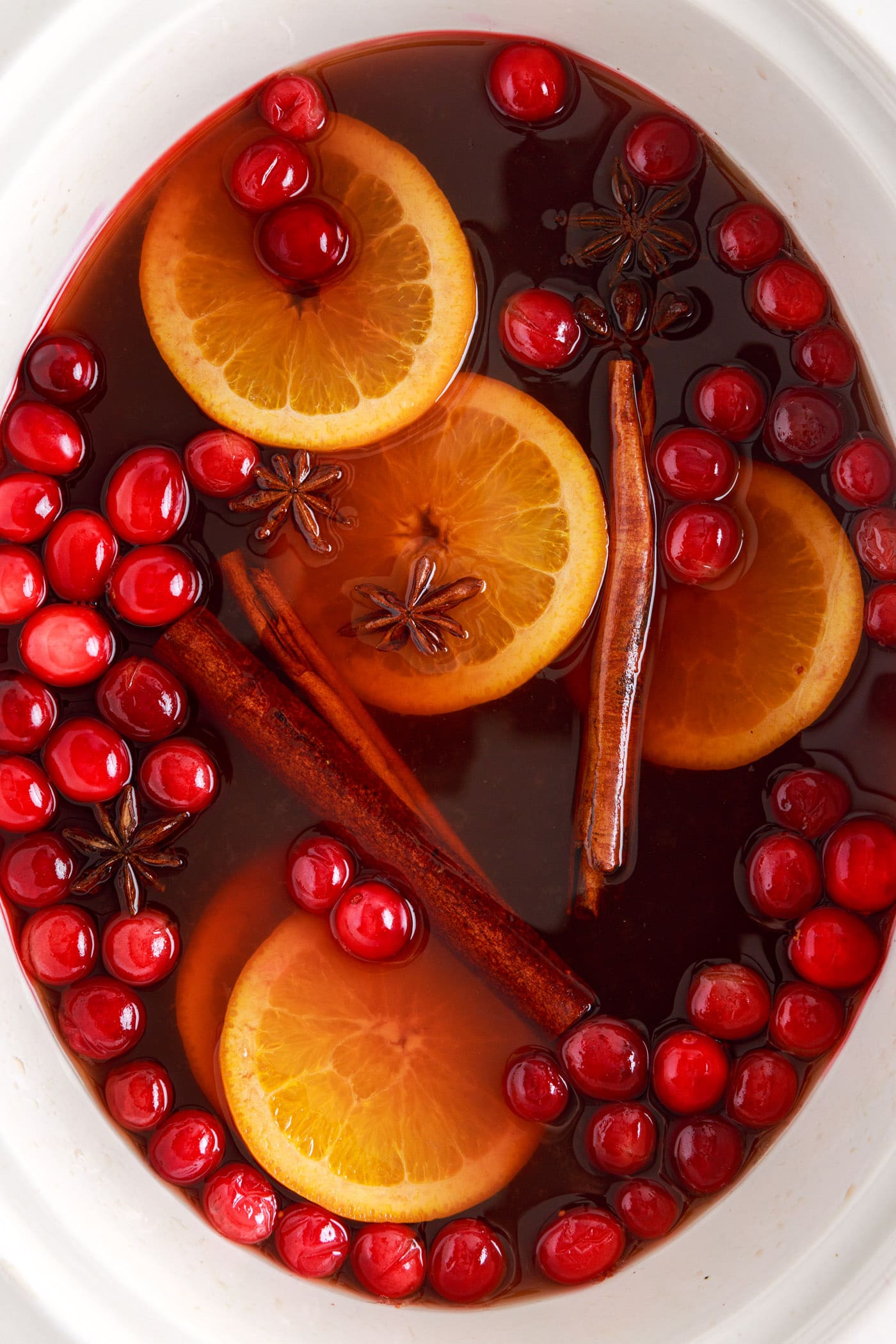 Hot Cranberry Punch - Amanda's Cookin' - Drinks