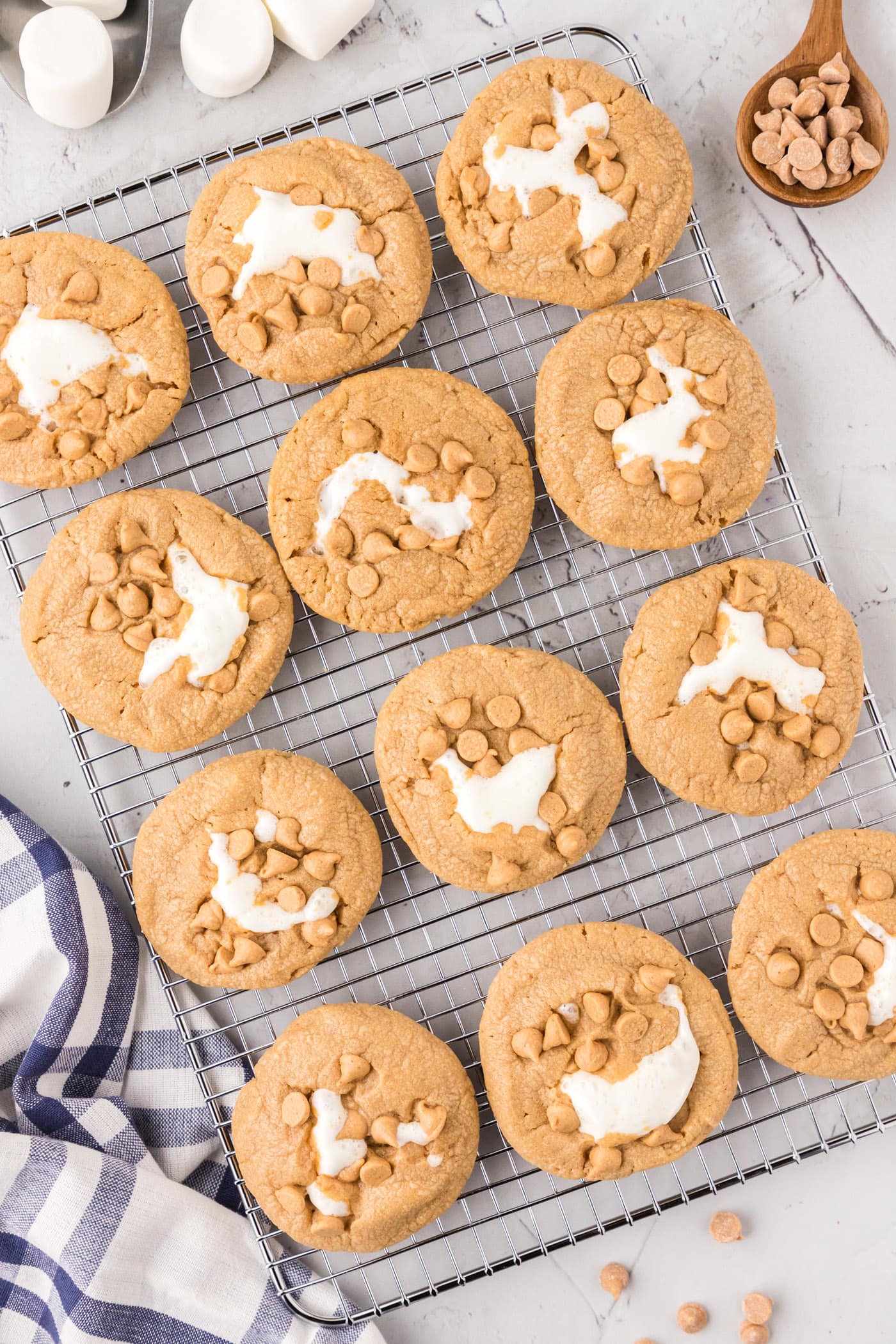 Fluffernutter Cookies - Amanda's Cookin' - Cookies, Brownies, & Bars