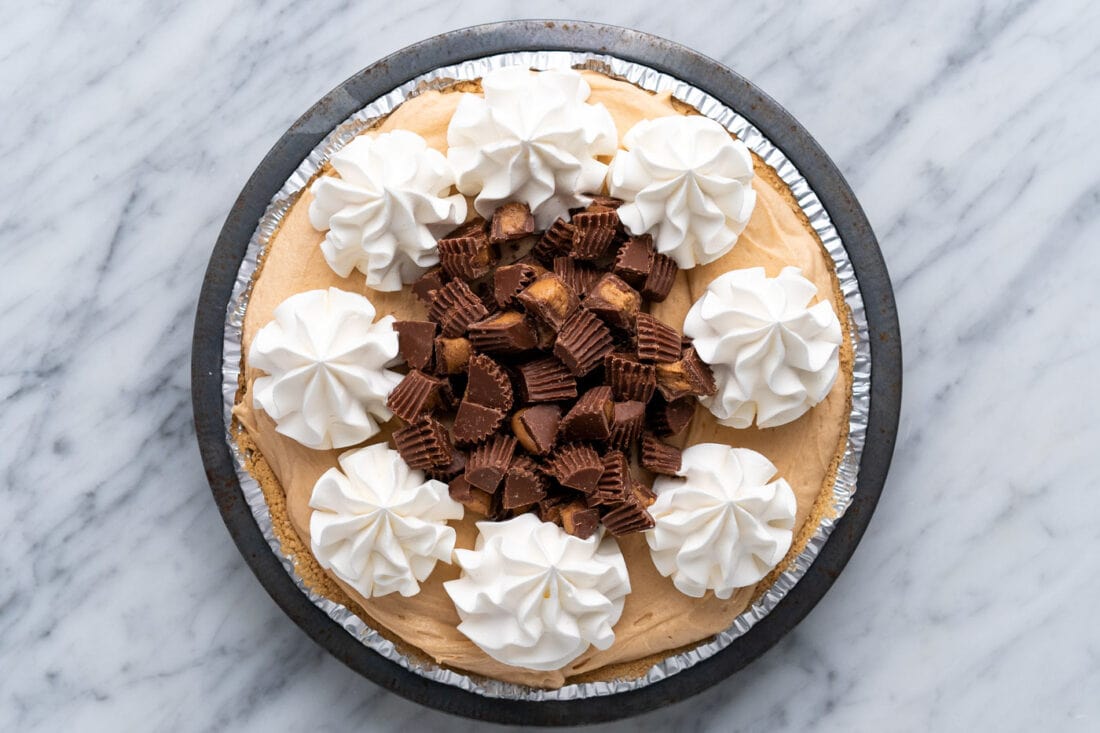 Reeses Pie - Amanda's Cookin' - No Bake Desserts