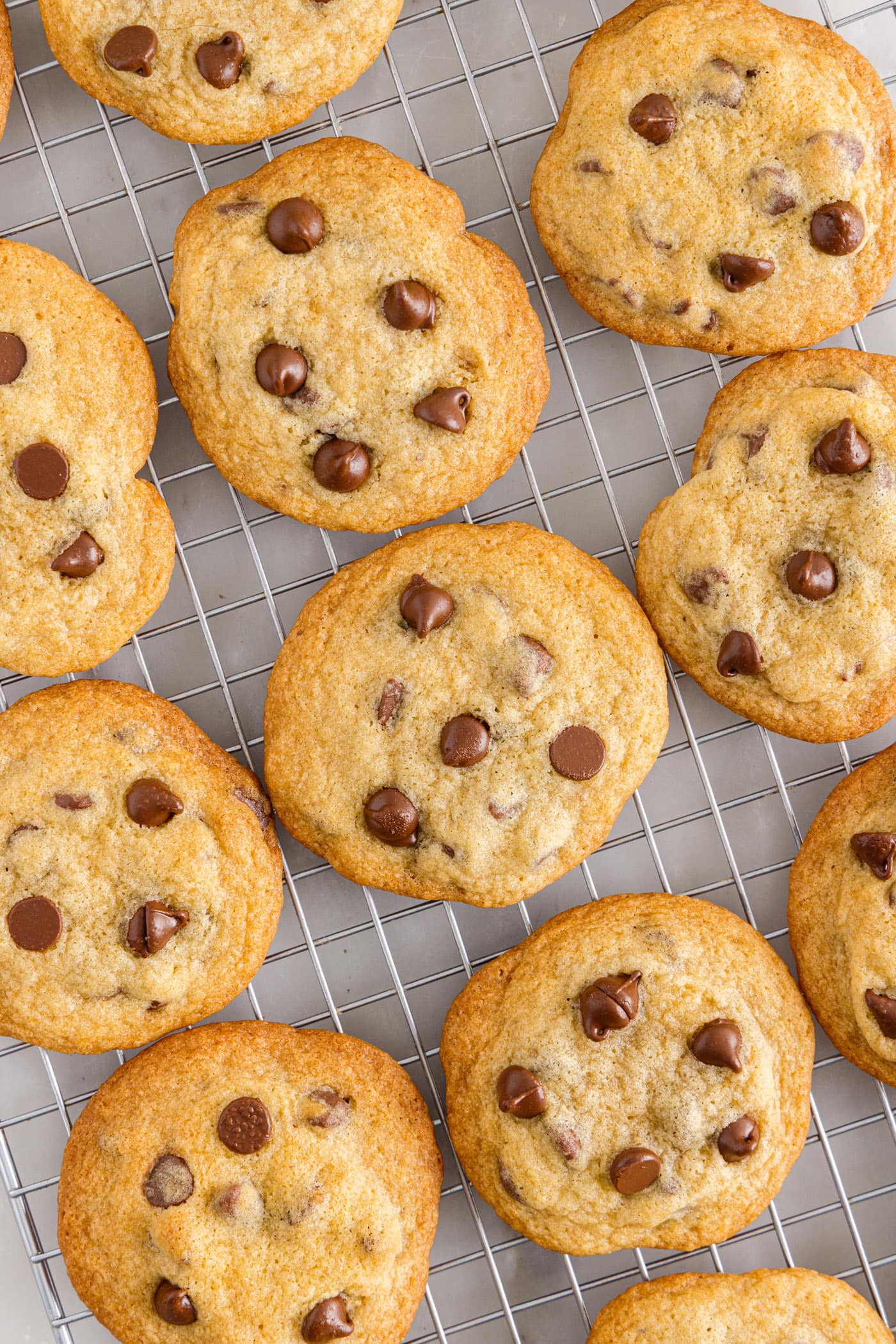 Toll House Cookie Recipe - Amanda's Cookin' - Cookies, Brownies, & Bars