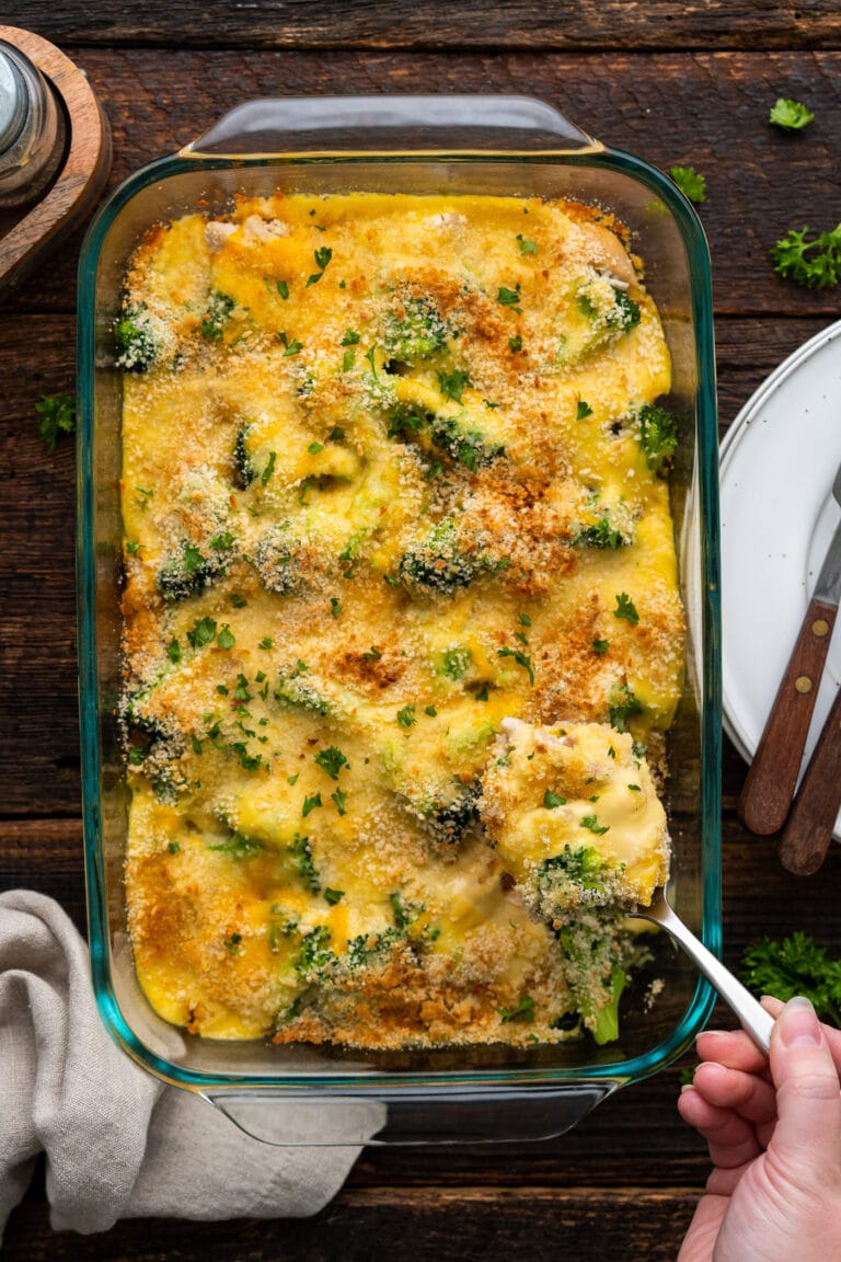 Chicken Divan - Amanda's Cookin' - Casseroles