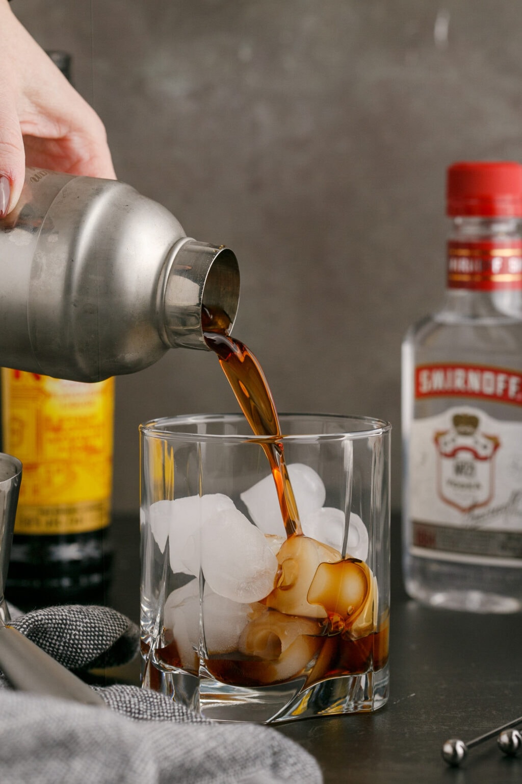 Black Russian - Amanda's Cookin' - Cocktails