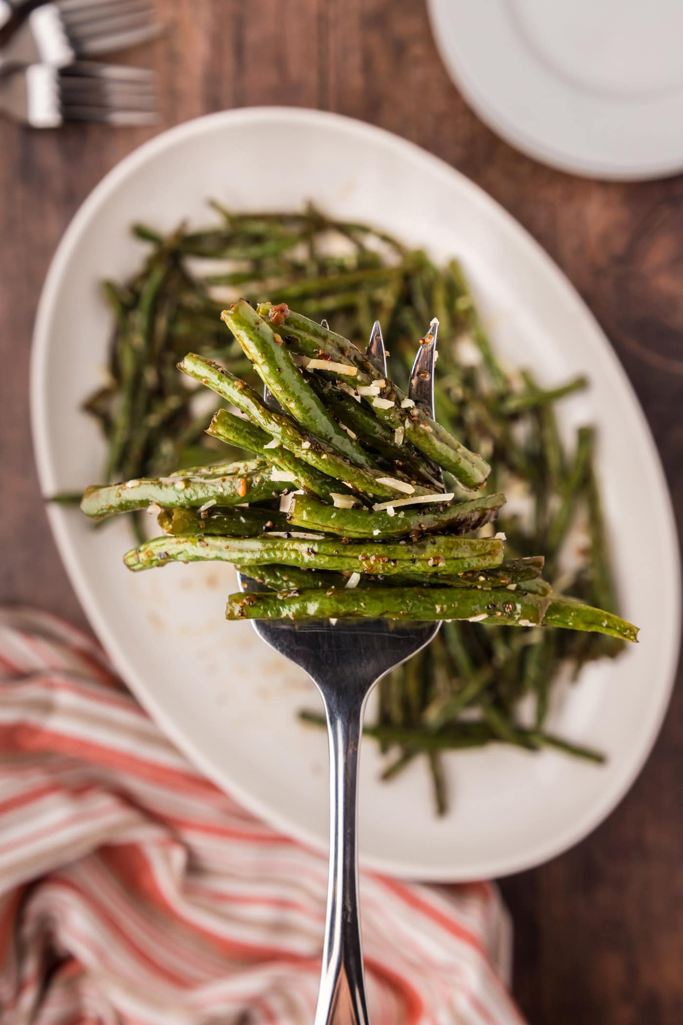 Roasted Green Beans - Amanda's Cookin' - Vegetables