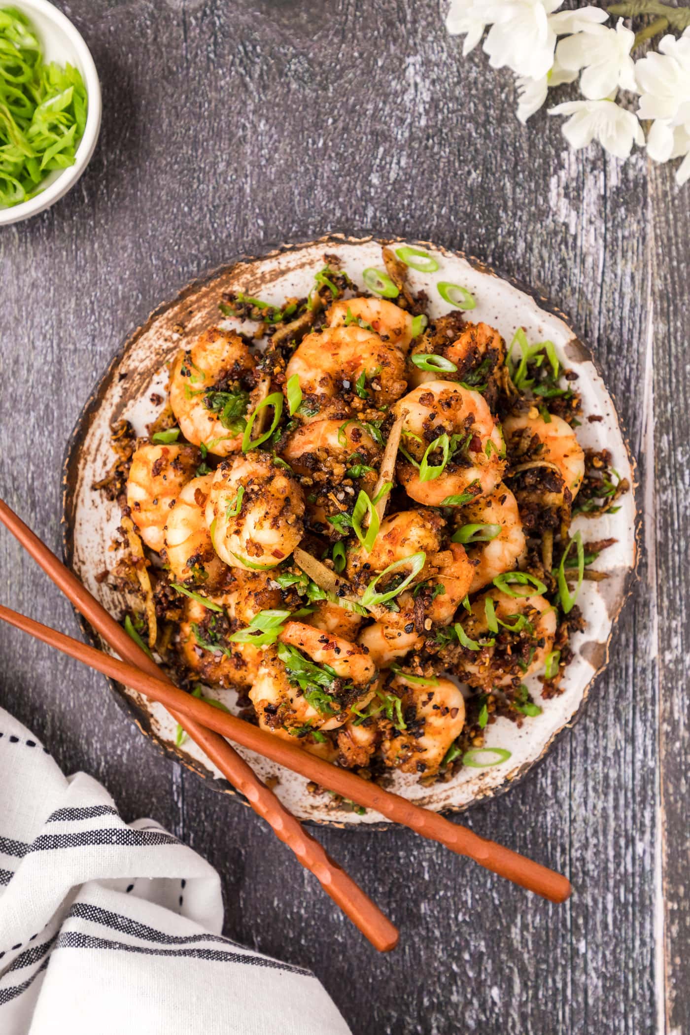 Salt and Pepper Shrimp - Amanda's Cookin'