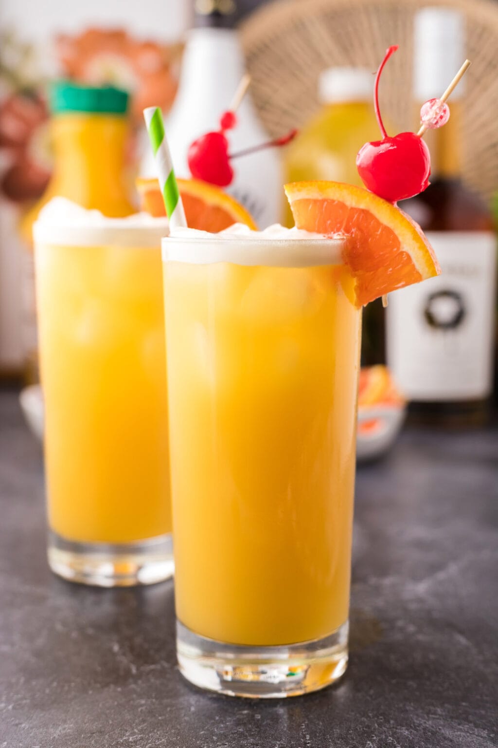 Skrew Loose Cocktail - Amanda's Cookin' - Cocktails