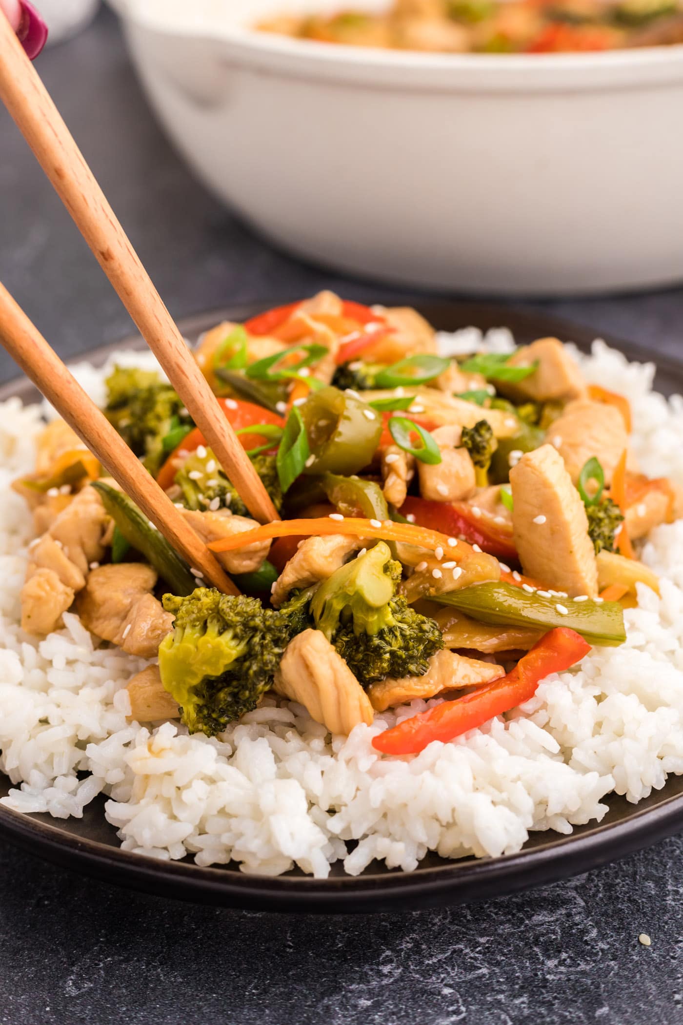 Honey Garlic Chicken Stir Fry - Amanda's Cookin' - Chicken & Poultry