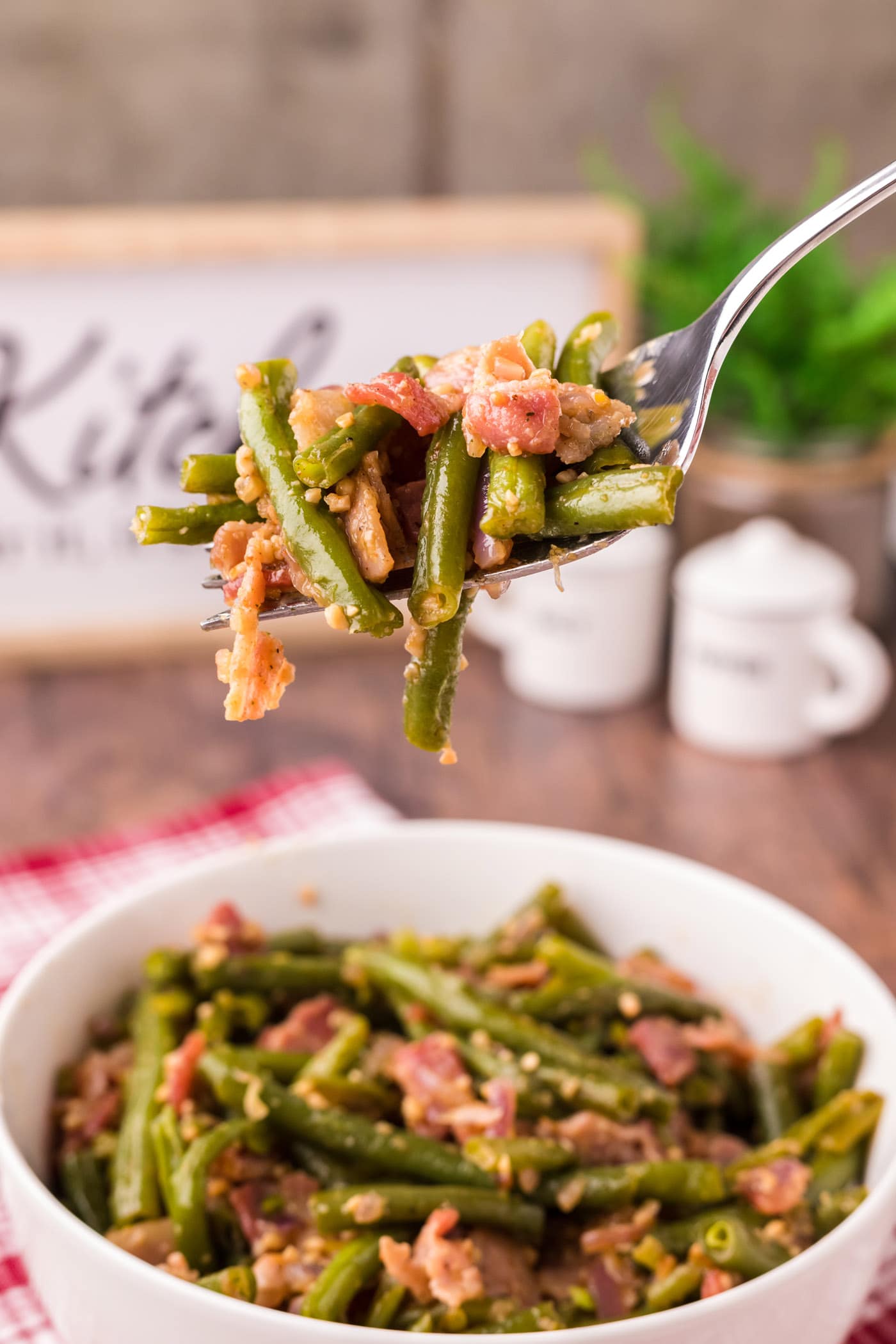 Southern Green Beans - Amanda's Cookin' - Vegetables