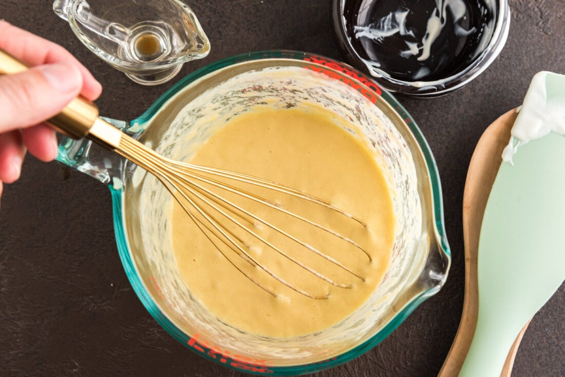 Nigella's Chocolate Fudge Cake - Amanda's Cookin' - Cake & Cupcakes