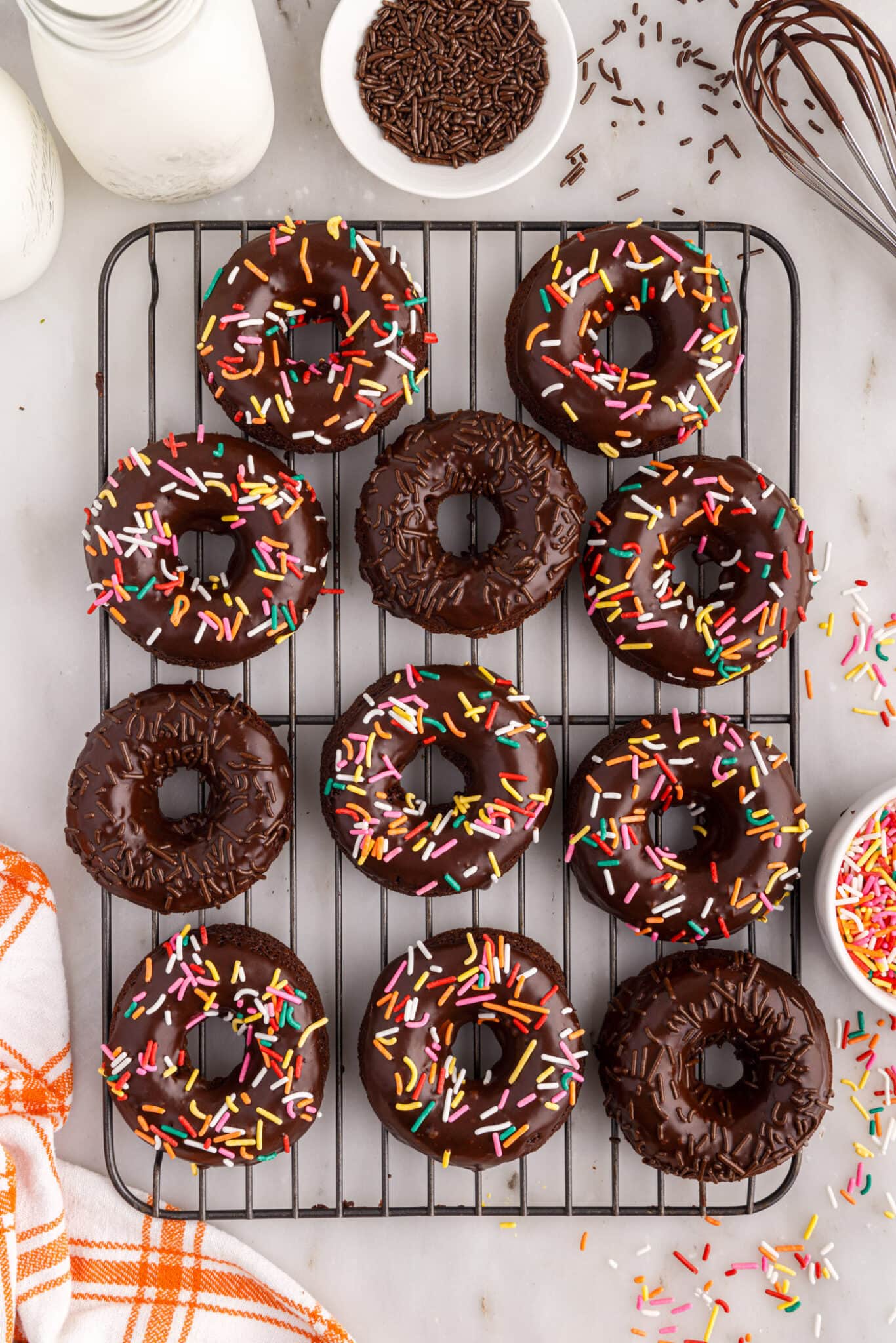 Bronuts - Amanda's Cookin' - Bagels & Doughnuts