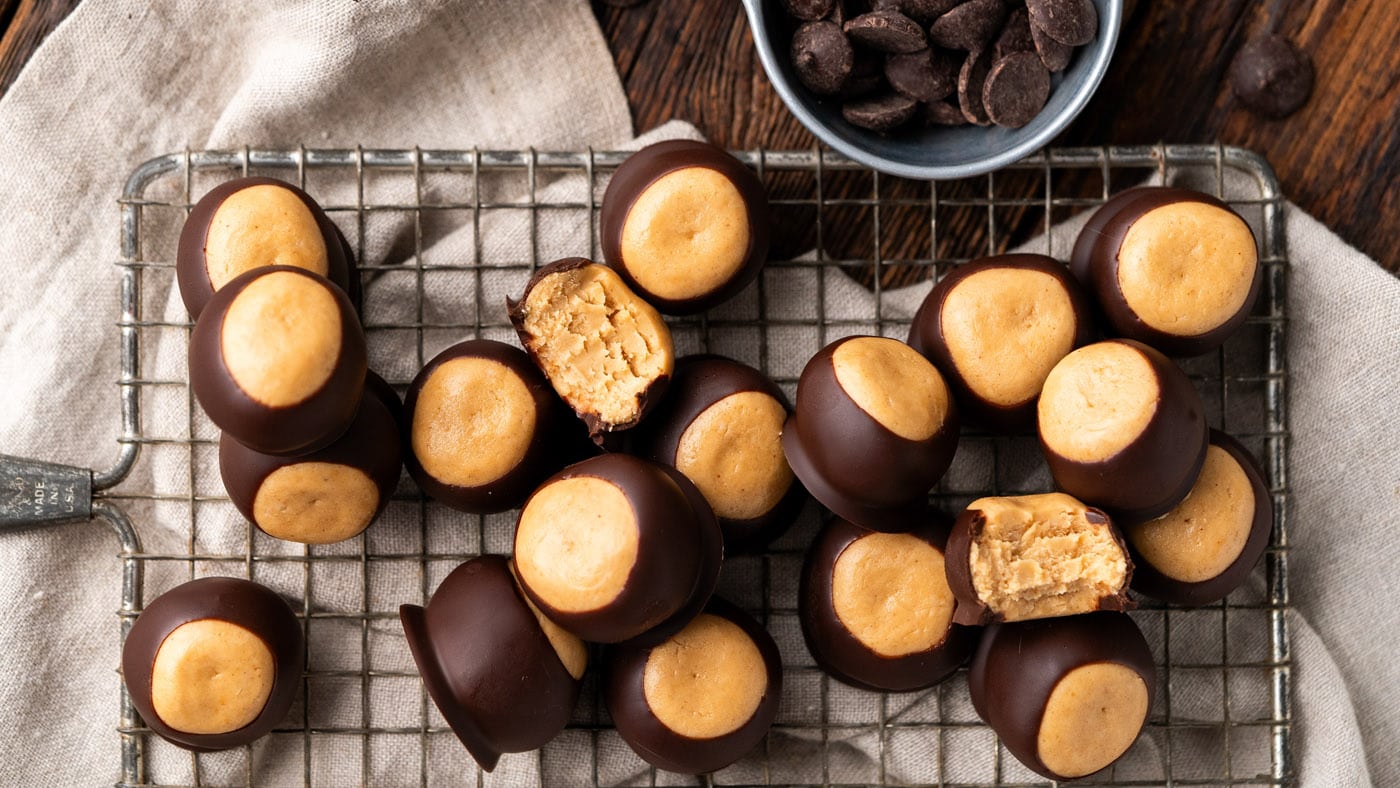 Buckeye Candy - Amanda's Cookin' - Candy