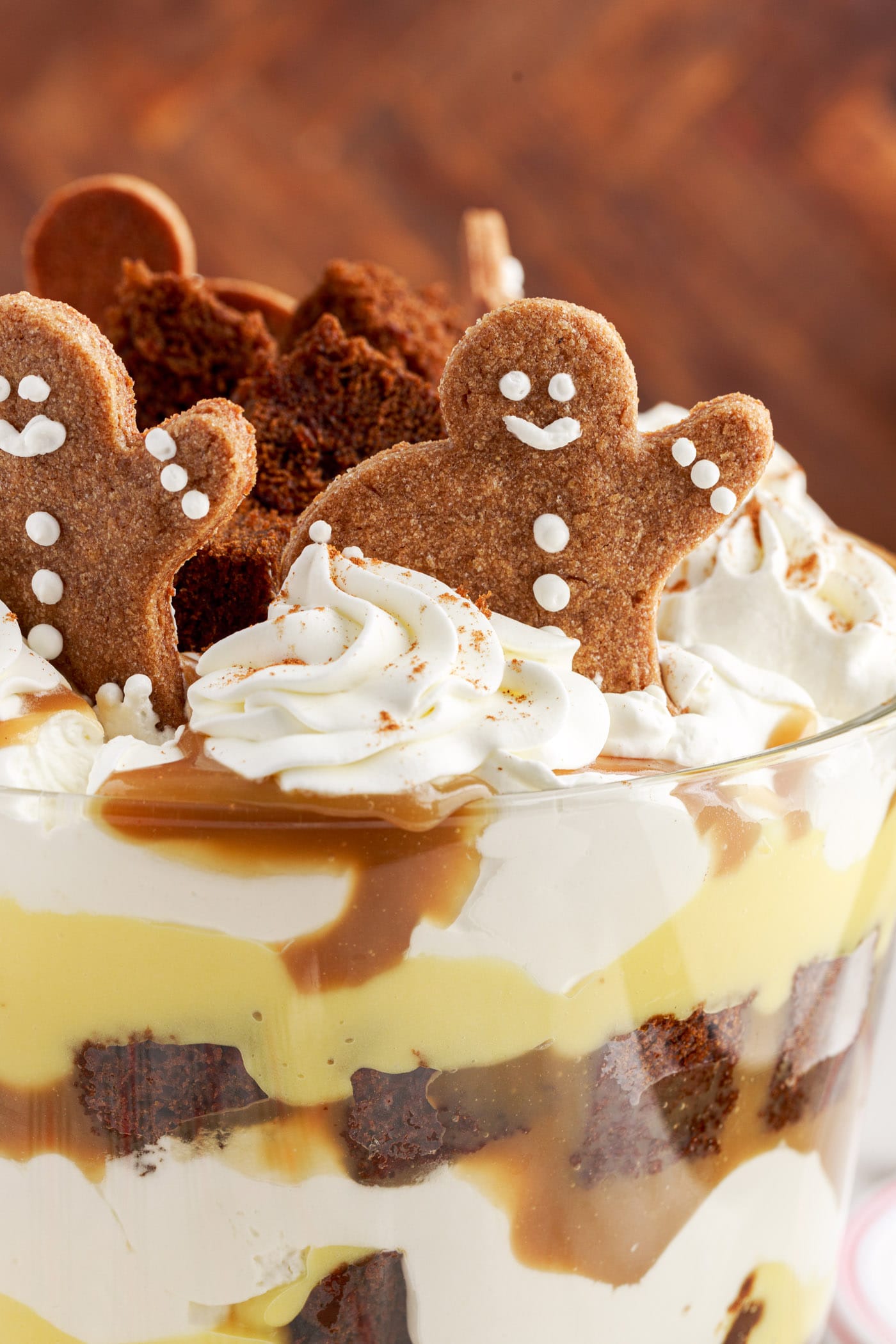 Gingerbread Trifle - Amanda's Cookin' - Trifles & Parfaits