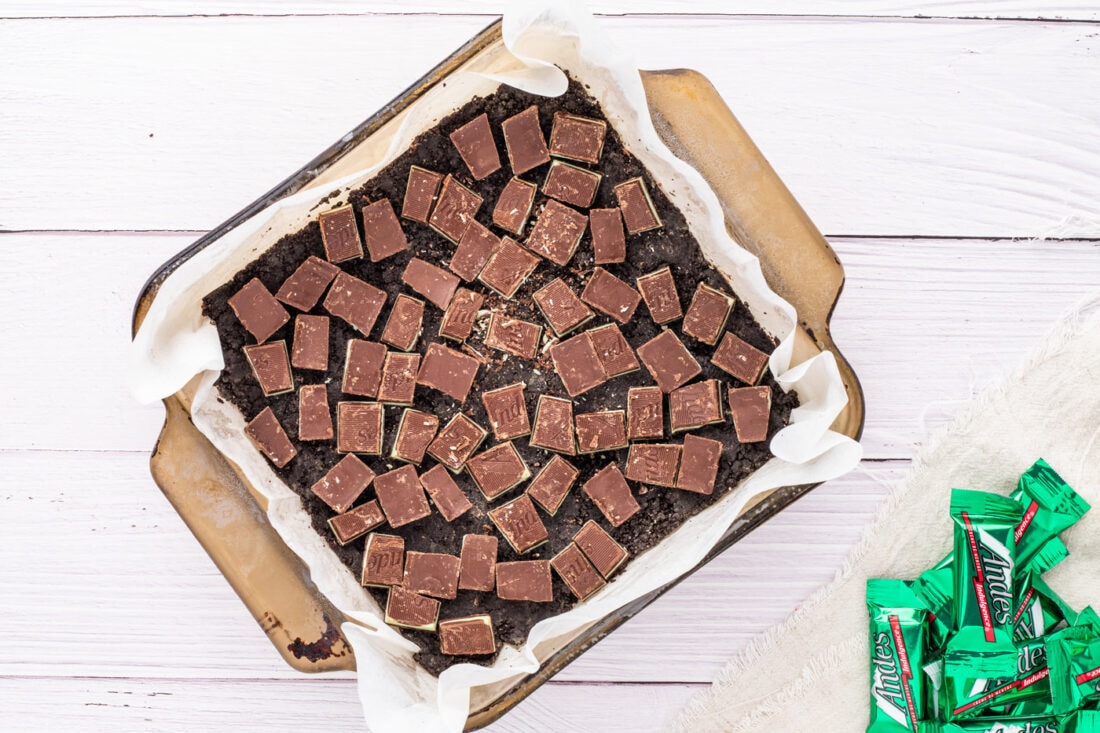 Mint Chocolate Dream Bars - Amanda's Cookin' - Cookies, Brownies, & Bars