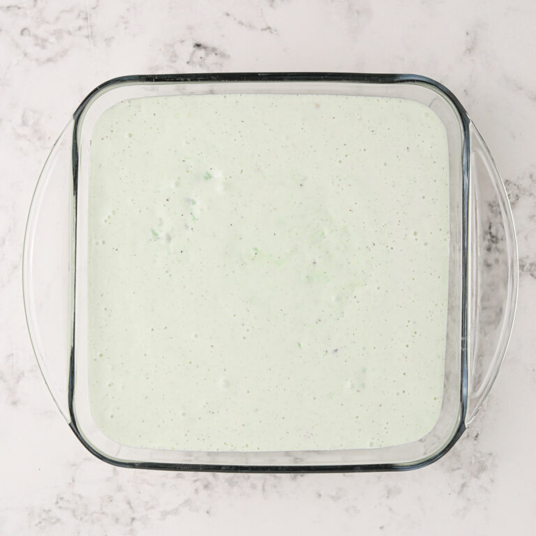 Pistachio Ice Cream Cake - Amanda's Cookin' - Ice Cream & Frozen Treats