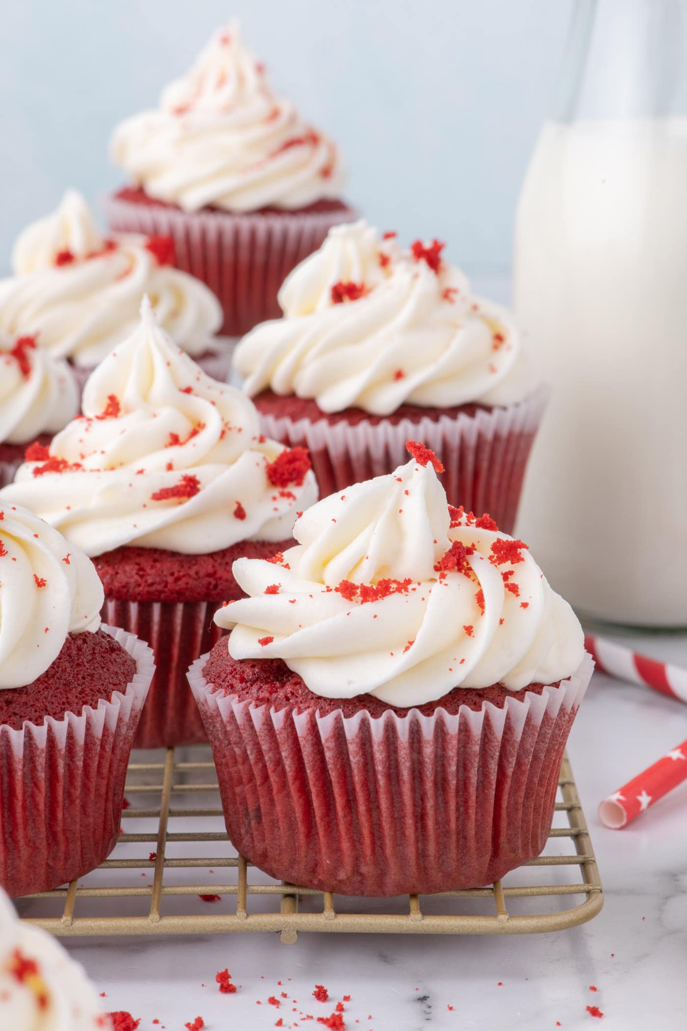 Red Velvet Cupcakes - Amanda's Cookin' - Cake & Cupcakes
